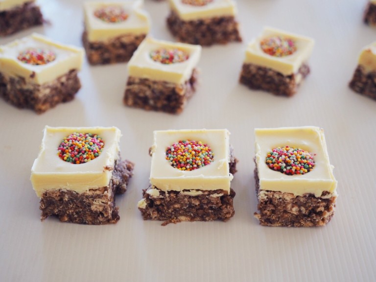 No-Bake Coco Pops Slice Recipe | Easy Slices