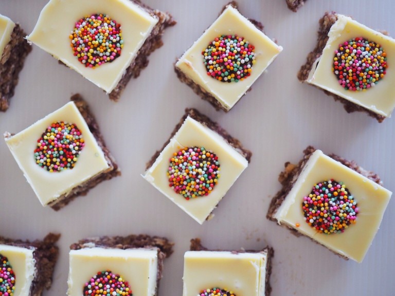 No-Bake Coco Pops Slice Recipe | Easy Slices