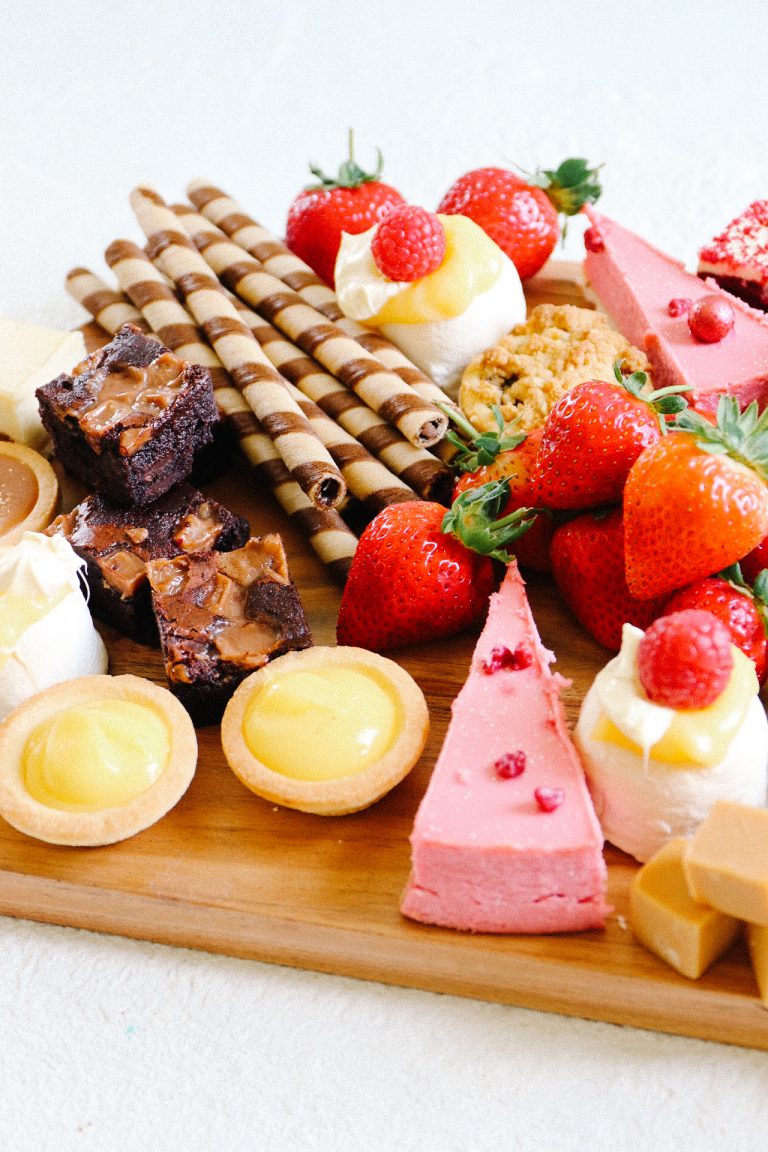 How to make the perfect dessert platter {that ratio you need to know ...