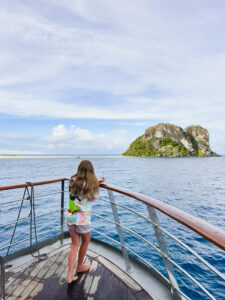 Captain Cook Cruises Fiji: Mamanuca and Yasawa Islands Cruise