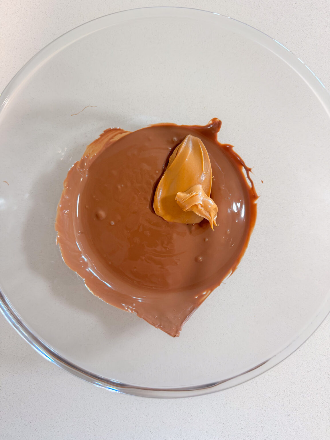 Easy chocolate spiders recipe (just 3 ingredients!) 🕷️