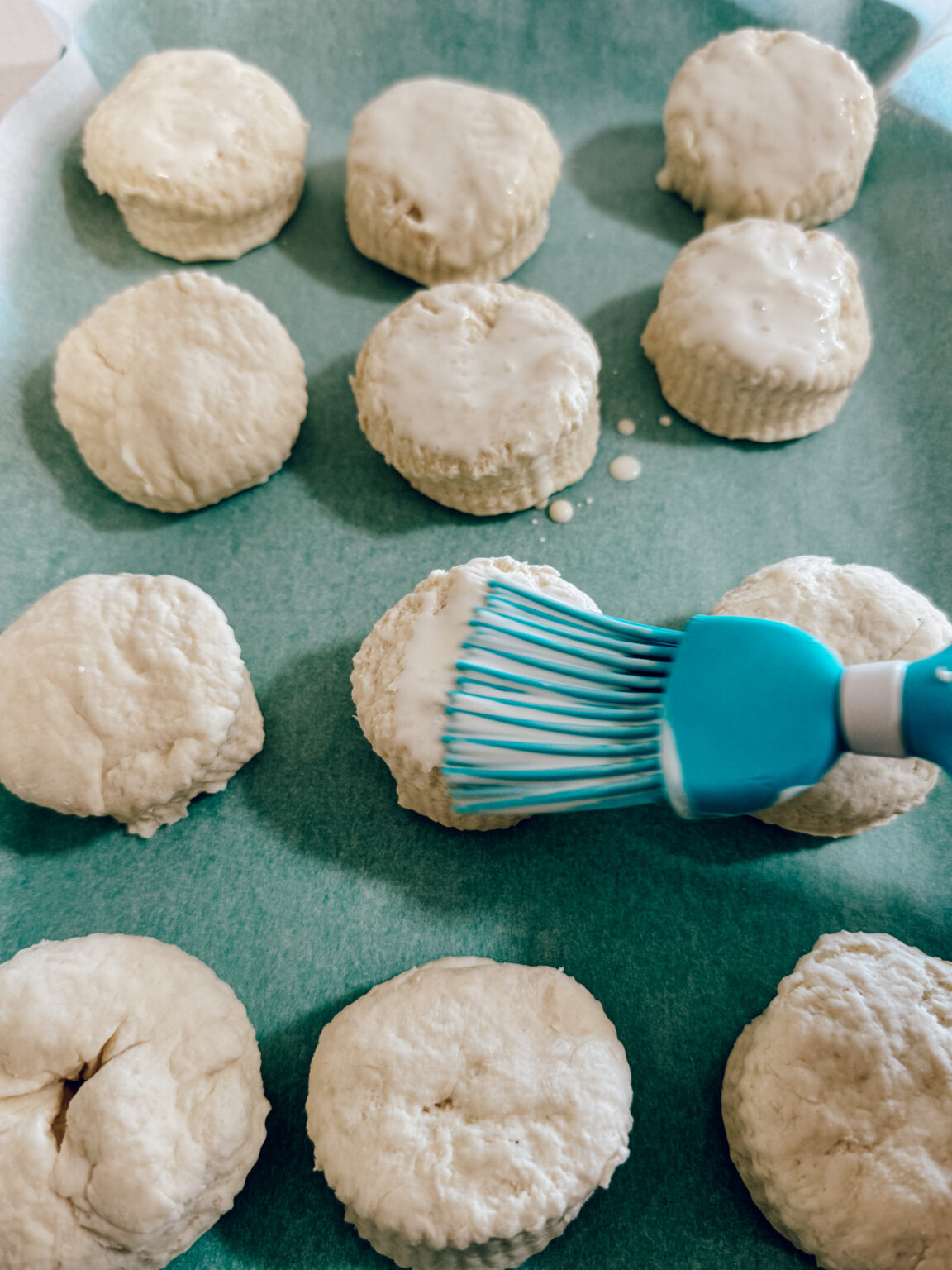 Easy lemonade scones (just 3 ingredients!)