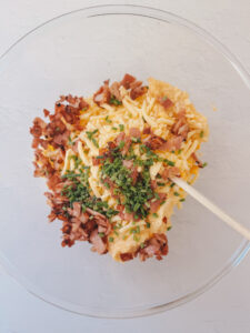 Mini cob loaf dips with creamed corn and bacon